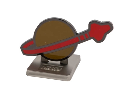 LEGO Classic Space Logo Magnet | 5060373577603 | LEGO Specials | LEGO ...